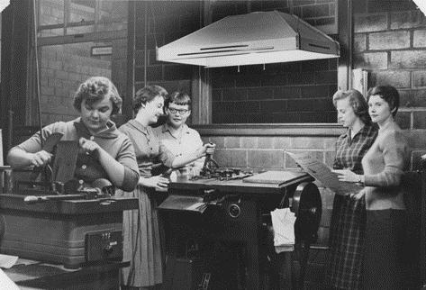 1959_60 Journalism headline setting - The Lasso