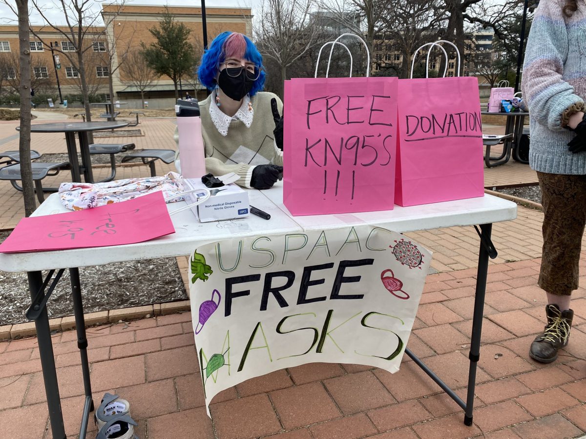 UNT students and staff hold protest in response to COVID-19 protocols